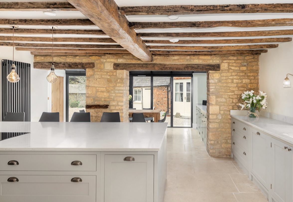 Avignon Soft Tumbled Limestone | Beswick Stone