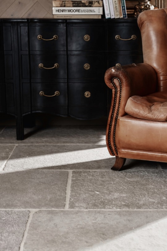 Munster Flagstone - Textured pale green & grey Flags for indoor and ...