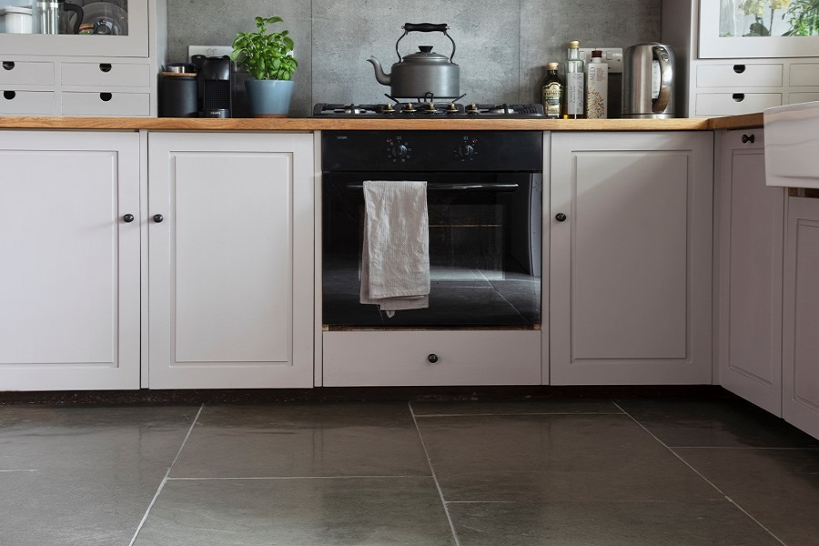 Grey Limestone Floor Tiles and Natural Flagstone Flooring